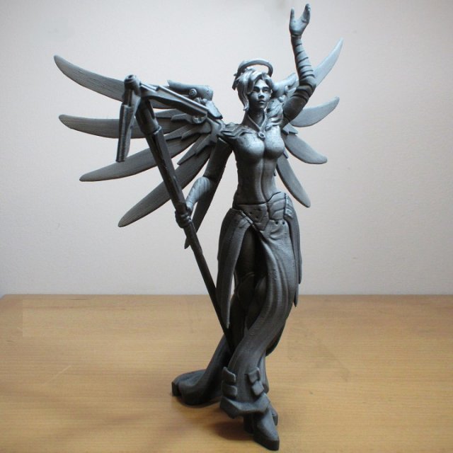 Overwatch - Mercy Full Figure - 30 cm 3D Принт Модель in Женщина 3DExport