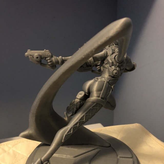 Overwatch - Tracer - Action Pose 3D Print Model in Woman 3DExport