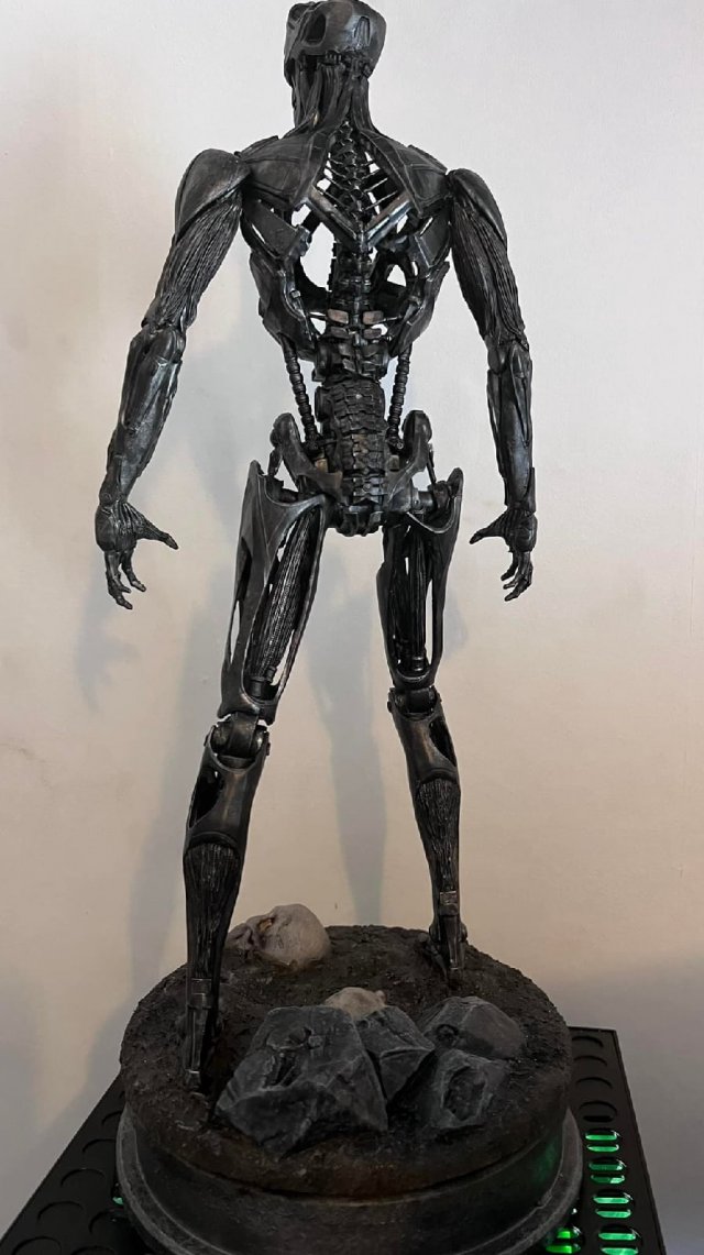 Rev-9 Terminator 3D Print Model in Figurines 3DExport