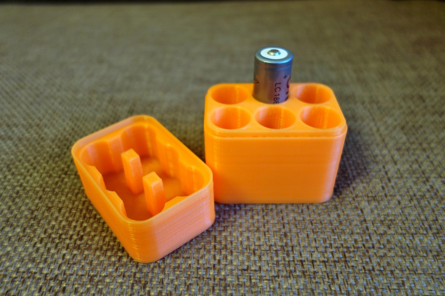 box cover for 18650 batteries 6 batteries 3D Model in Other 3DExport