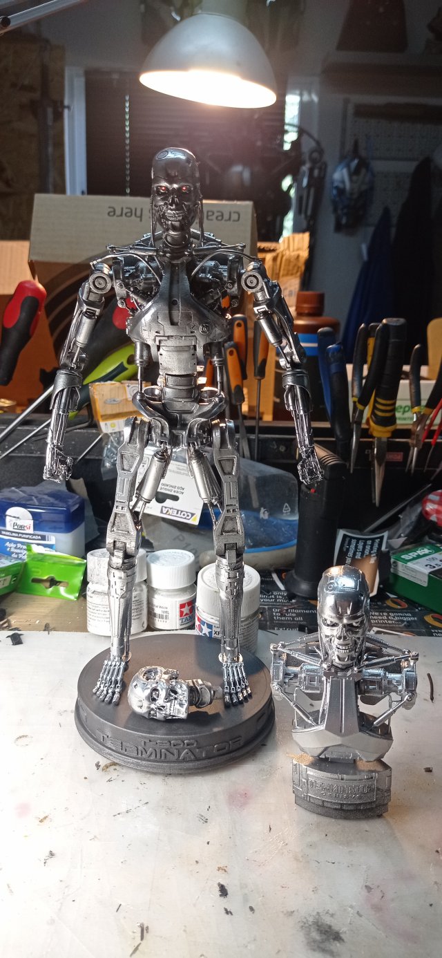 T-800 Terminator 3D Print Model in Monsters & Creatures 3DExport