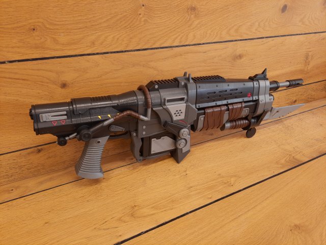 Retro Lancer - Gears of War - Printable - STL files 3D Print Model in ...