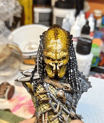Predator on Throne 3D 3D Print Model in Monsters & Creatures 3DExport